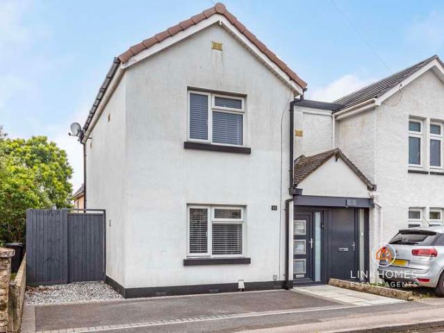 2 Bedroom Detached House