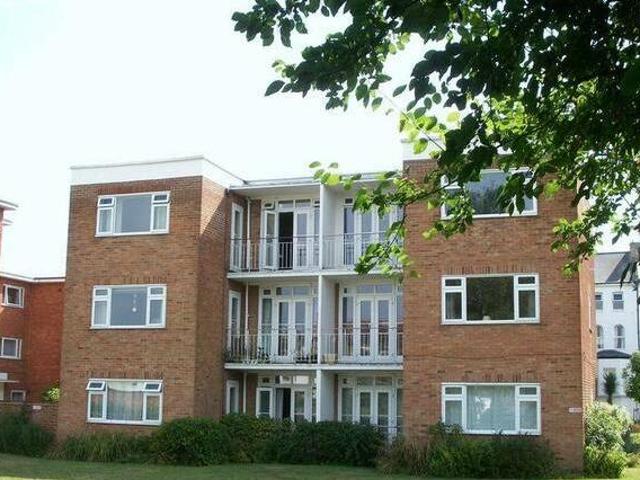 2 bedroom detached house for rent in Croydon CR0
