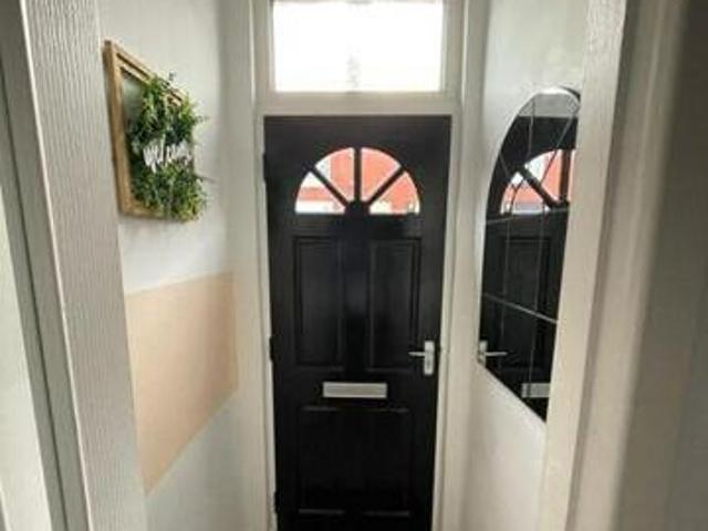 2 Bedroom Detached House For Rent In Belle Vue, Manchester