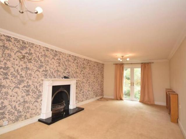 2 bedroom detached house for rent in Billing Road East, Rushmere, Northampton, NN3
