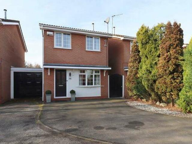 2 bedroom detached house for rent in Broadleigh Way Wistaston Crewe CW2