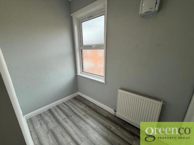 2 bedroom detached house for rent in Dorothy Street, Salford, M7