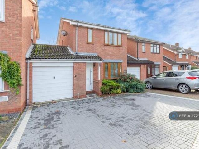 2 bedroom detached house for rent in Foxglove Road, Worcester, WR5