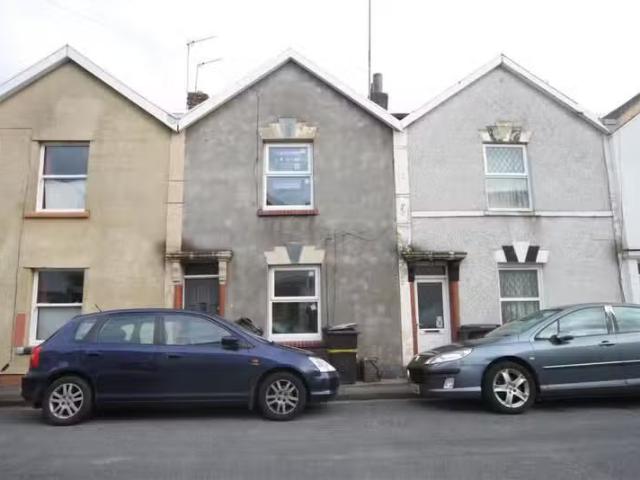 2 bedroom detached house for rent in Foster Street, Easton, BS5
