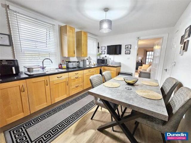 2 bedroom detached house for rent in Hawkesley Crescent, Longbridge, Birmingham, B31