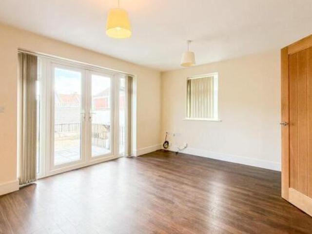 2 bedroom detached house for rent in Hampstead Road, Knowle, BS4 3HR, BS4