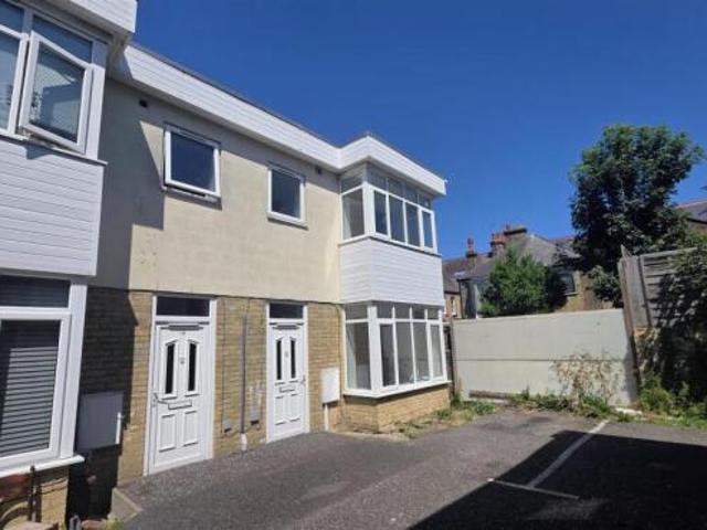 2 bedroom detached house for rent in Harold Road, Cliftonville, MARGATE, CT9