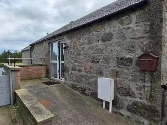 2 bedroom detached house for rent in Oldtown Farm, Peterculter.