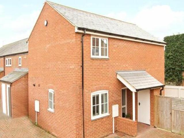 2 Bedroom Detached House For Rent In Olney, Buckinghamshire