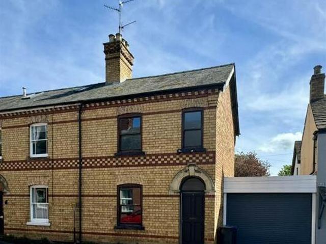2 Bedroom Detached House For Rent In Stamford