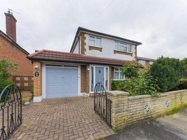 2 Bedroom Detached House For Rent In Ruislip Manor, London