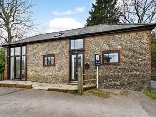 2 bedroom detached house for rent in Yapton Lane, Walberton, B.