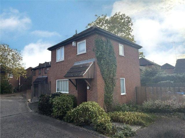 2 bedroom detached house for sale