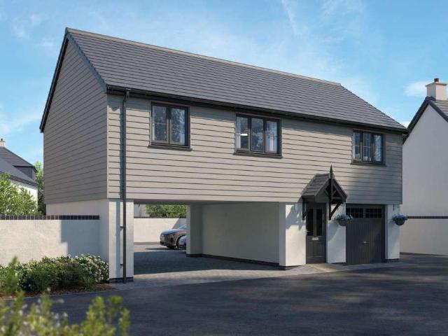 2 bedroom detached house for sale