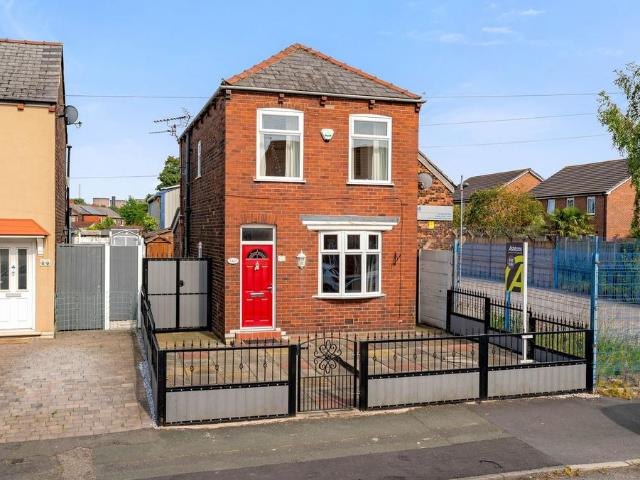 2 bedroom detached house for sale