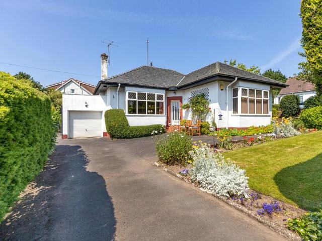 2 bedroom detached house for sale