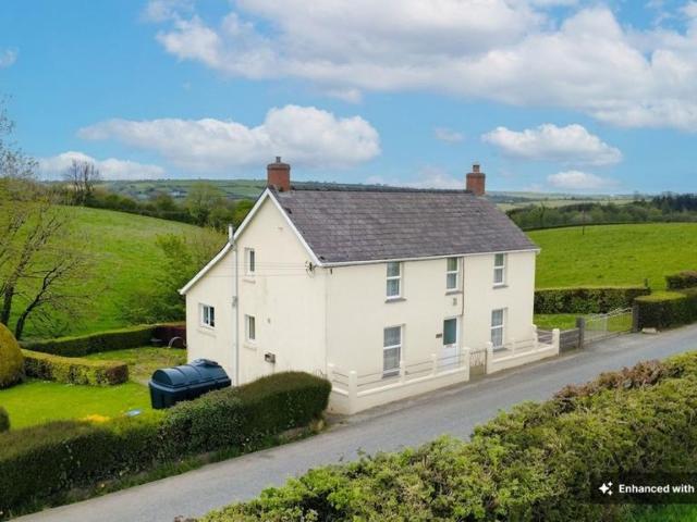 2 bedroom detached house for sale