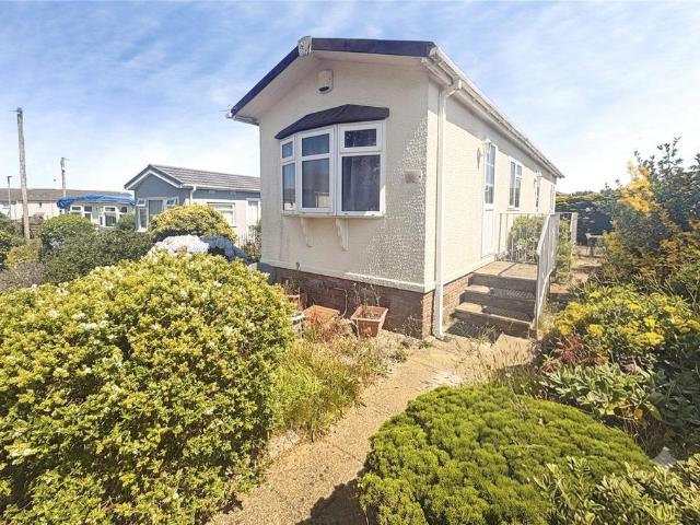 2 bedroom detached house for sale