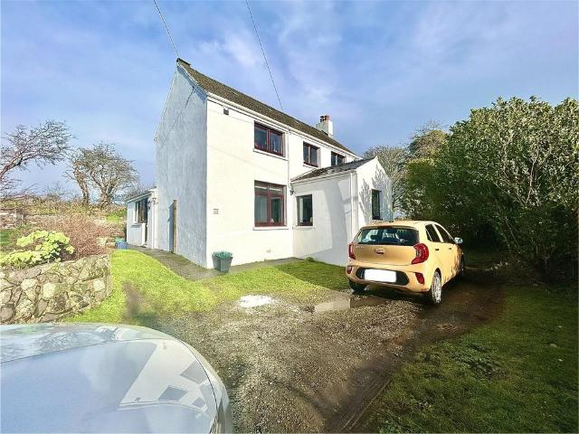 2 bedroom detached house for sale