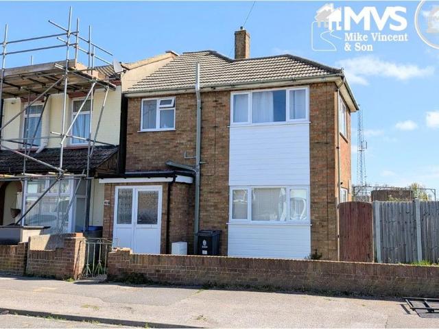 2 bedroom detached house for sale