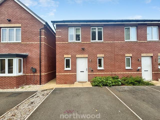 2 bedroom detached house for sale