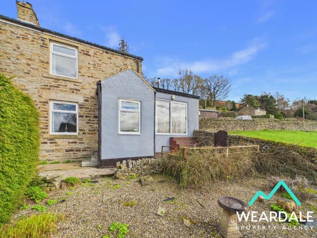 2 bedroom detached house for sale