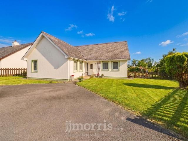 2 bedroom detached house for sale