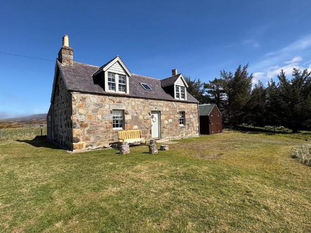 2 bedroom detached house for sale
