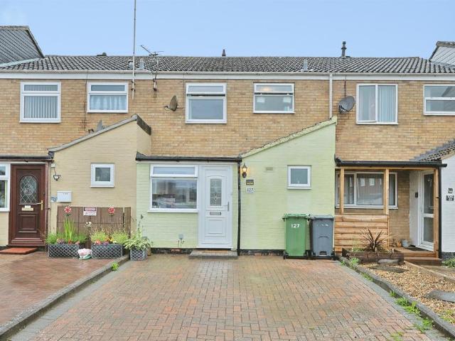 2 bedroom detached house for sale