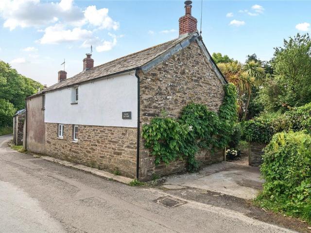 2 bedroom detached house for sale