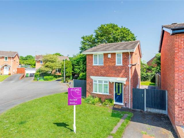 2 bedroom detached house for sale