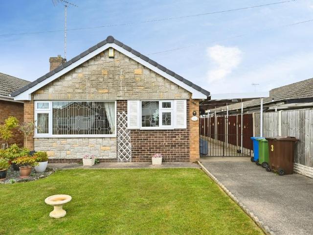 2 bedroom detached house for sale
