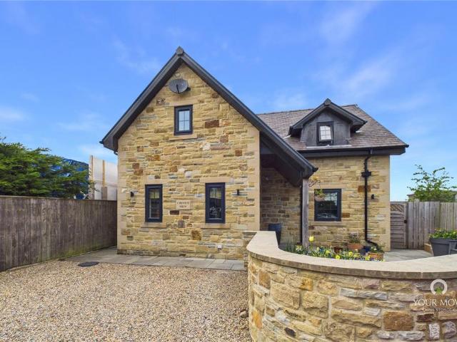 2 bedroom detached house for sale