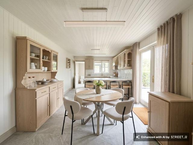 2 bedroom detached house for sale