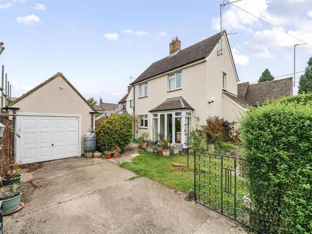 2 bedroom detached house for sale