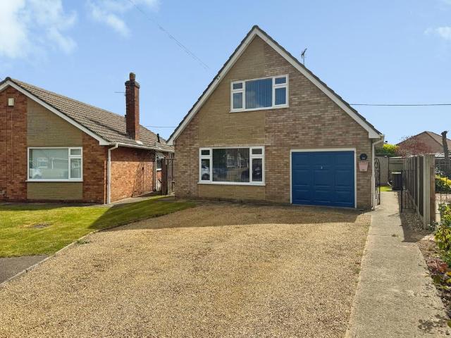 2 bedroom detached house for sale