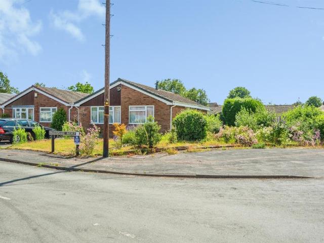 2 bedroom detached house for sale