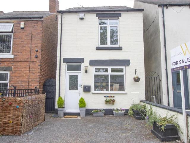 2 bedroom detached house for sale