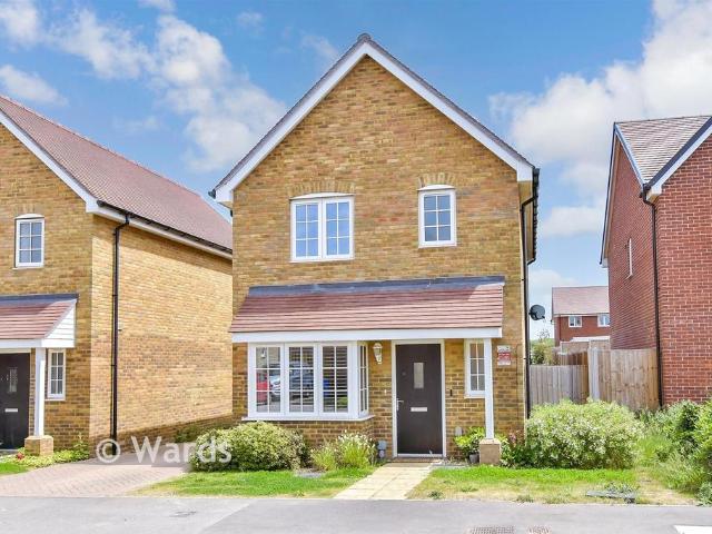 2 bedroom detached house for sale