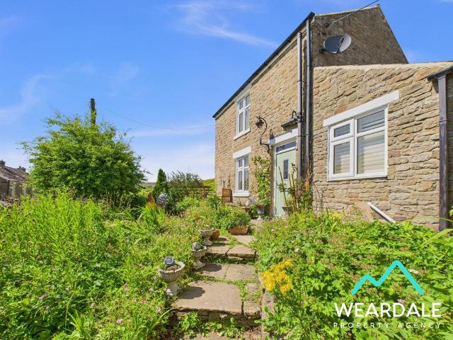2 bedroom detached house for sale