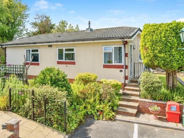 2 bedroom detached house for sale