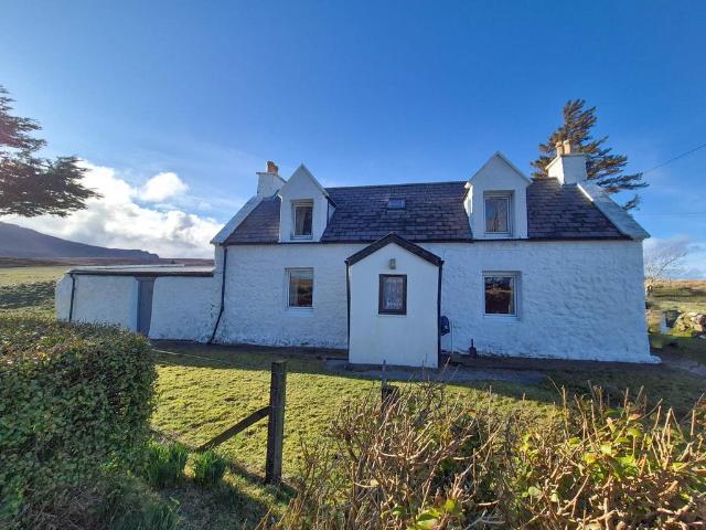 2 bedroom detached house for sale