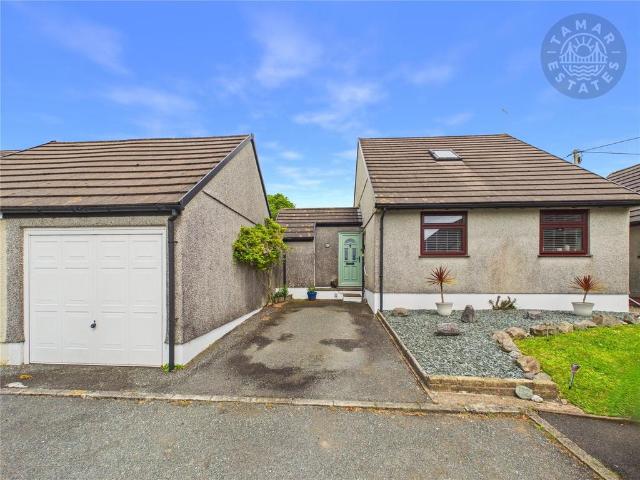 2 bedroom detached house for sale