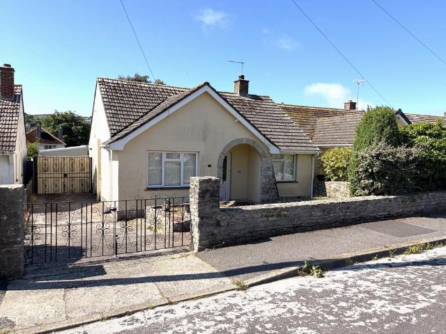 2 bedroom detached house for sale