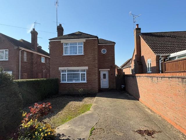 2 bedroom detached house for sale