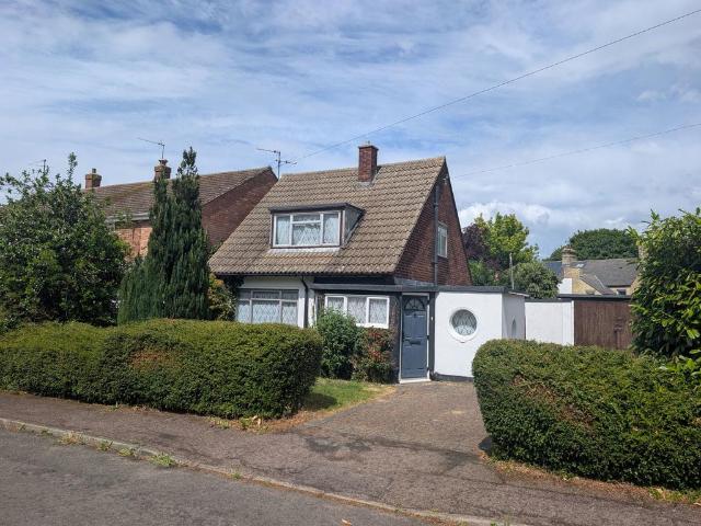 2 bedroom detached house for sale
