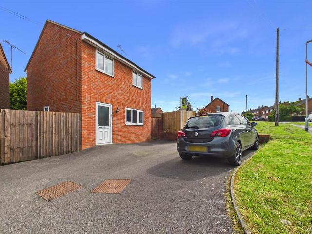 2 bedroom detached house for sale