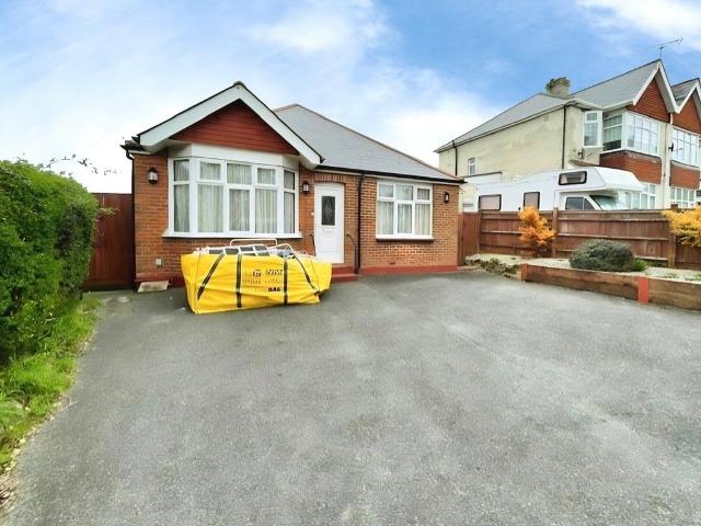 2 bedroom detached house for sale