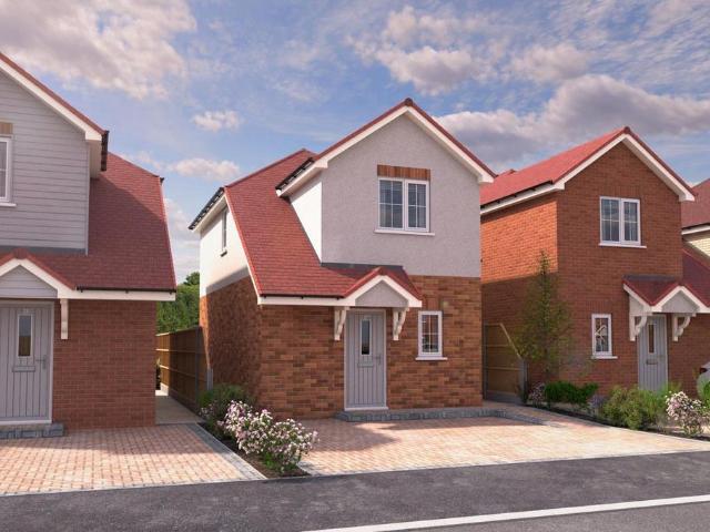 2 bedroom detached house for sale