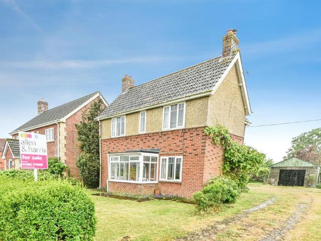 2 bedroom detached house for sale